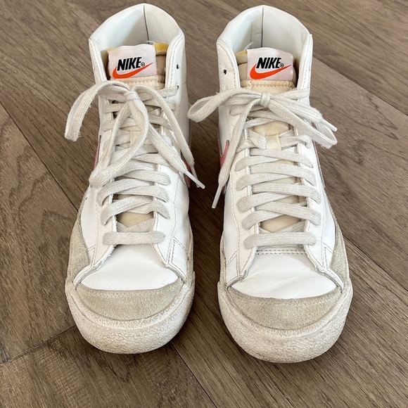 Nike | Shoes | Nike Blazer Mid 77 Size 8 | Poshmark